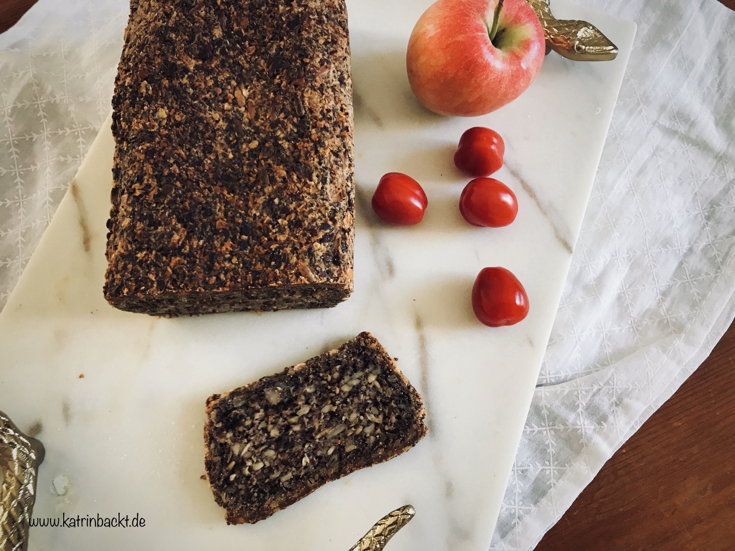 Mix-Brot ohne Mehl | katrin-backt